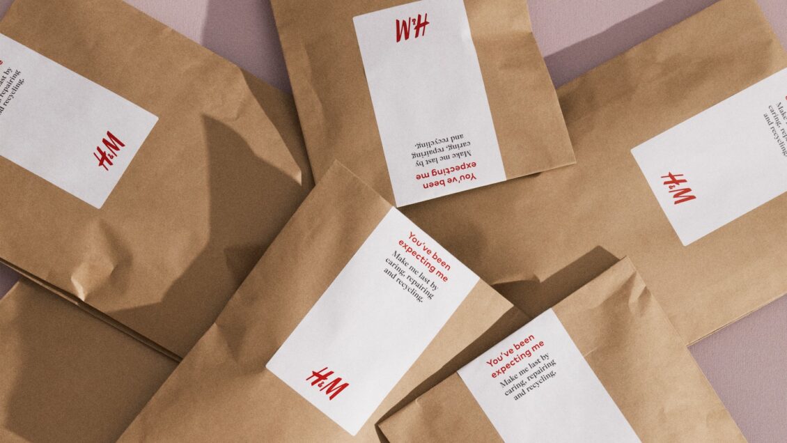 H&M replaces plastic bags with paper packaging for online sales ...